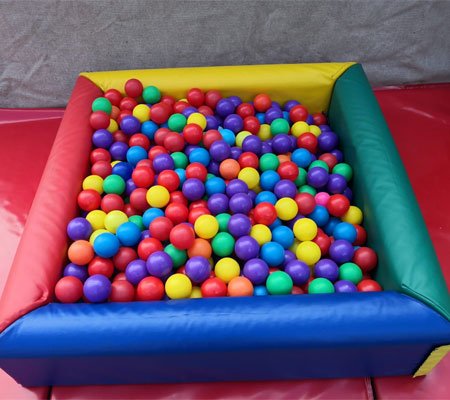 Toddler party hire soft play, ball pits & space hoppers